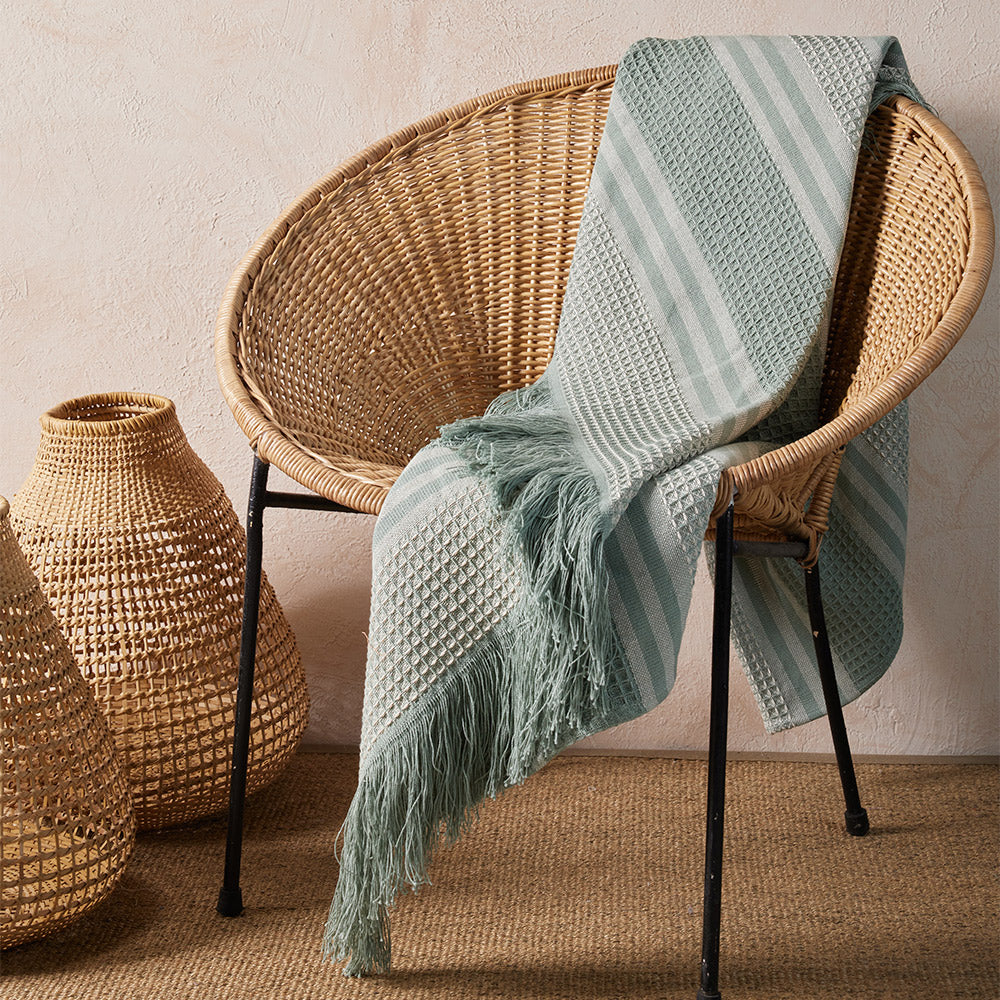 Manta Throw Cataluña 130x180cm Verde – Fatelares - Toallas y artículos ...